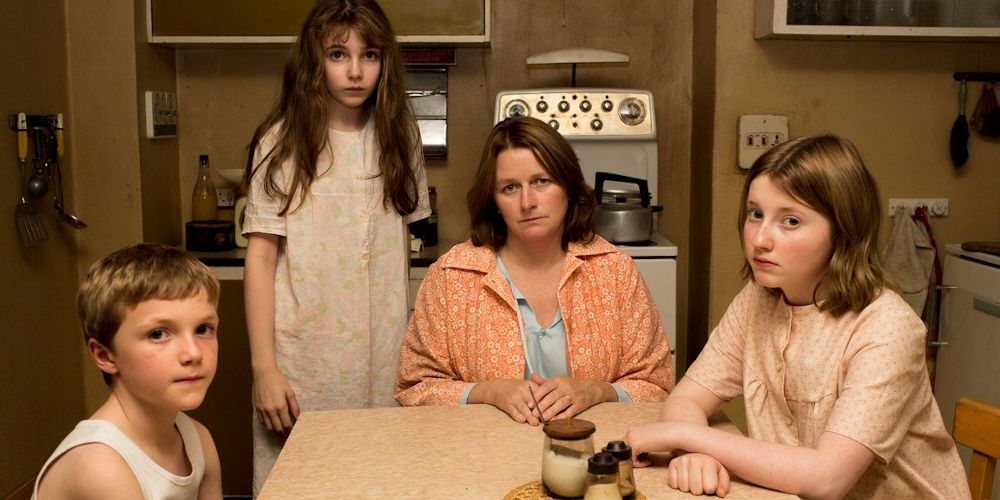 The Conjuring 2 Vs. The Enfield Haunting: 5 Reasons The Movie Is Better ...