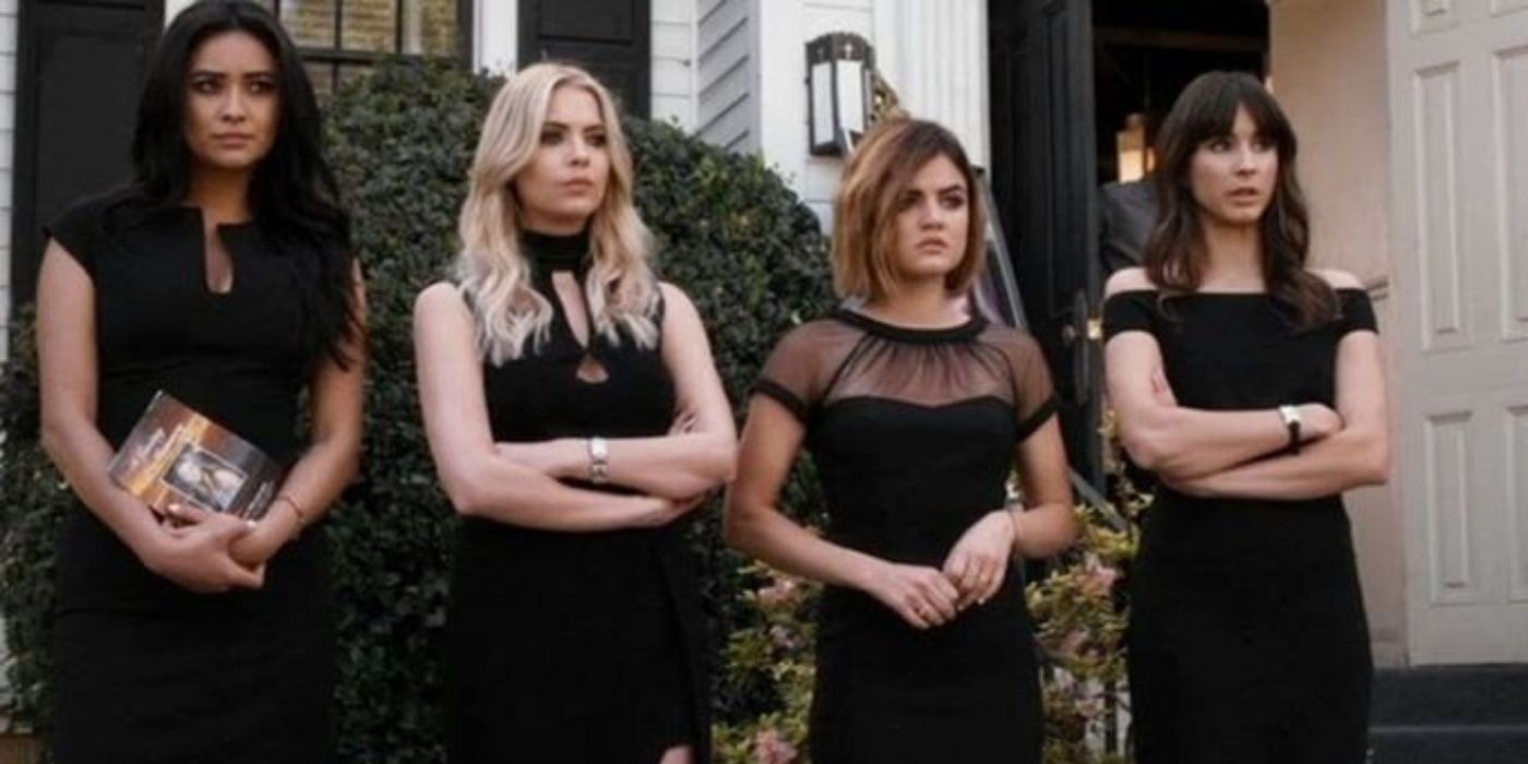 Pretty Little Liars: Ranking The 10 Best Formal Dresses