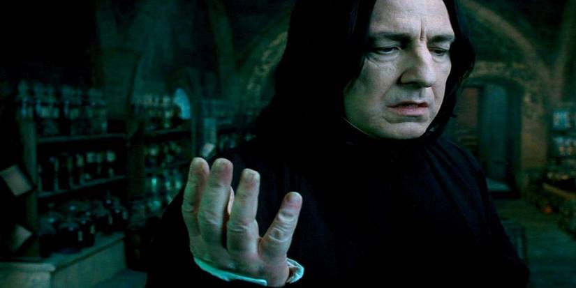 Harry Potter: 10 Biggest Ways Snape Changed From Sorcerer's Stone To ...