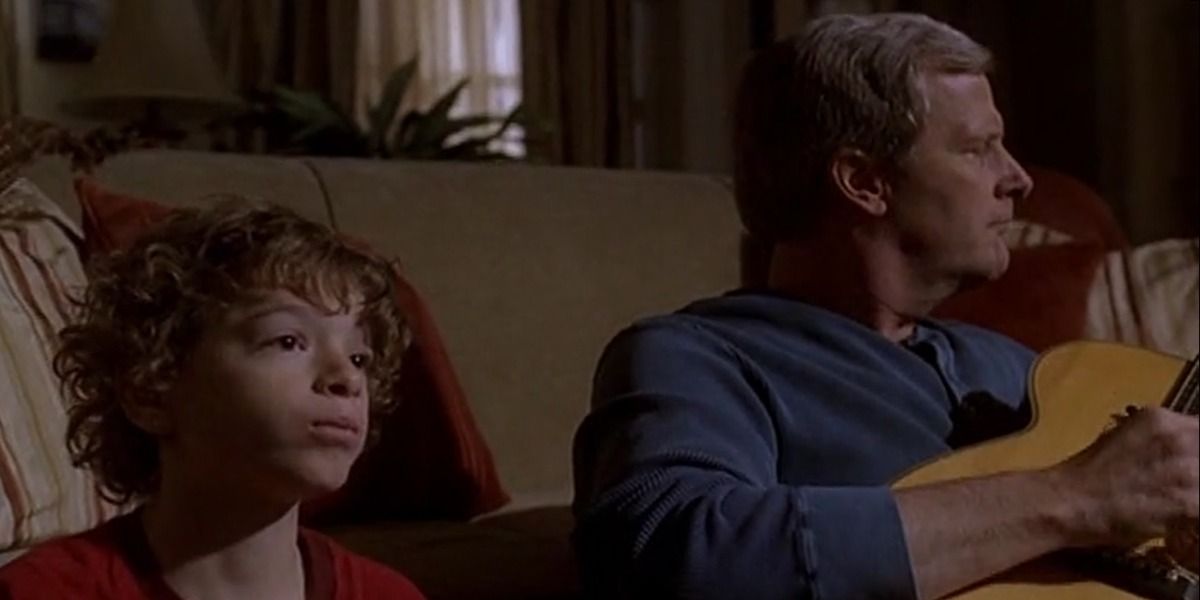 10 Hidden Things Everyone Missed In Sweet Nothing In My Ear