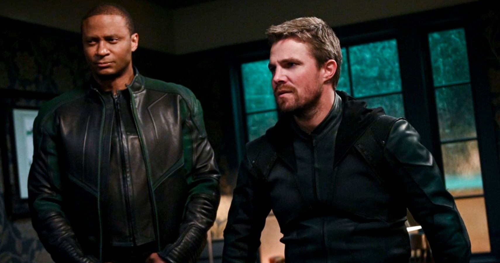 Arrowverse: Why Oliver And Diggle Aren't Real Friends