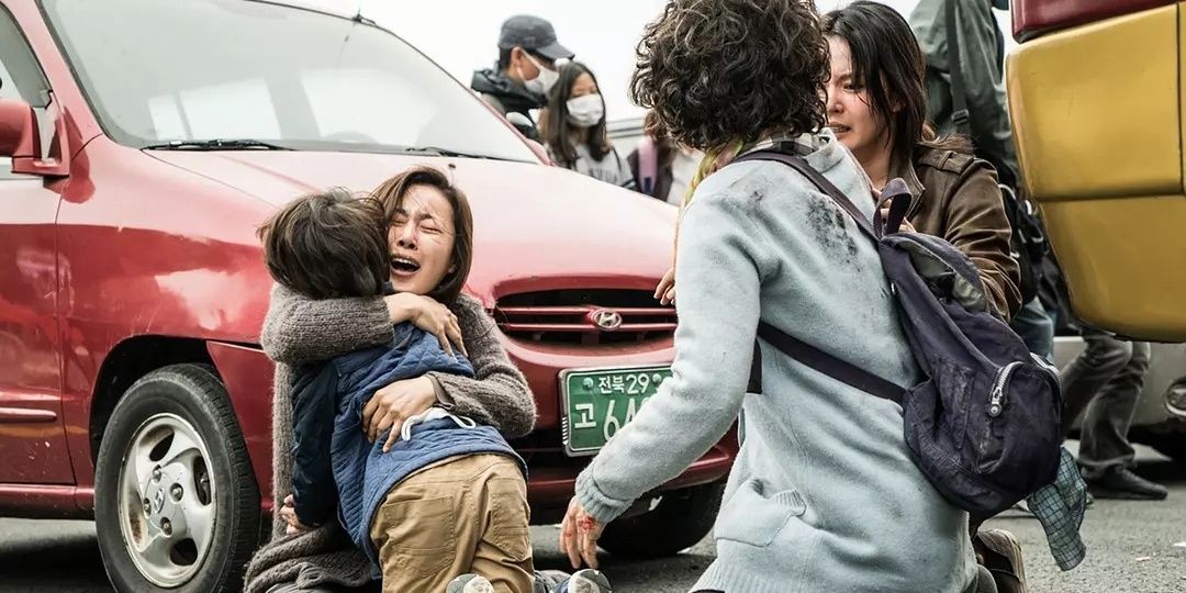 As The Light Goes Out: 10 Best Foreign Disaster Films