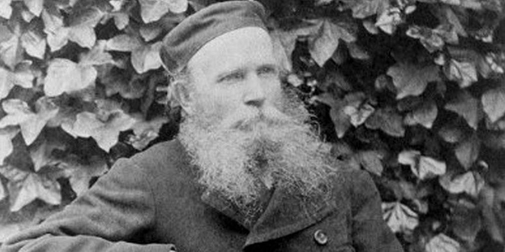 10 Hidden Things Everyone Missed In The Professor And The Madman