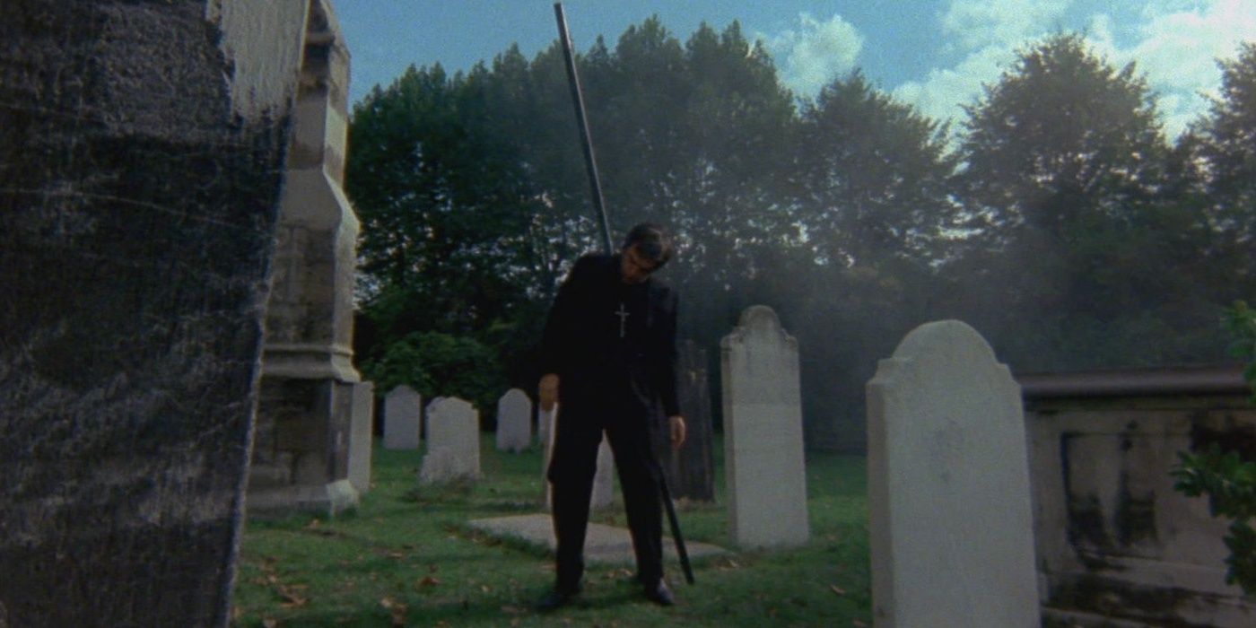 5 Reasons The Exorcist Is The Best Film About The Devil (& 5 It's The Omen)