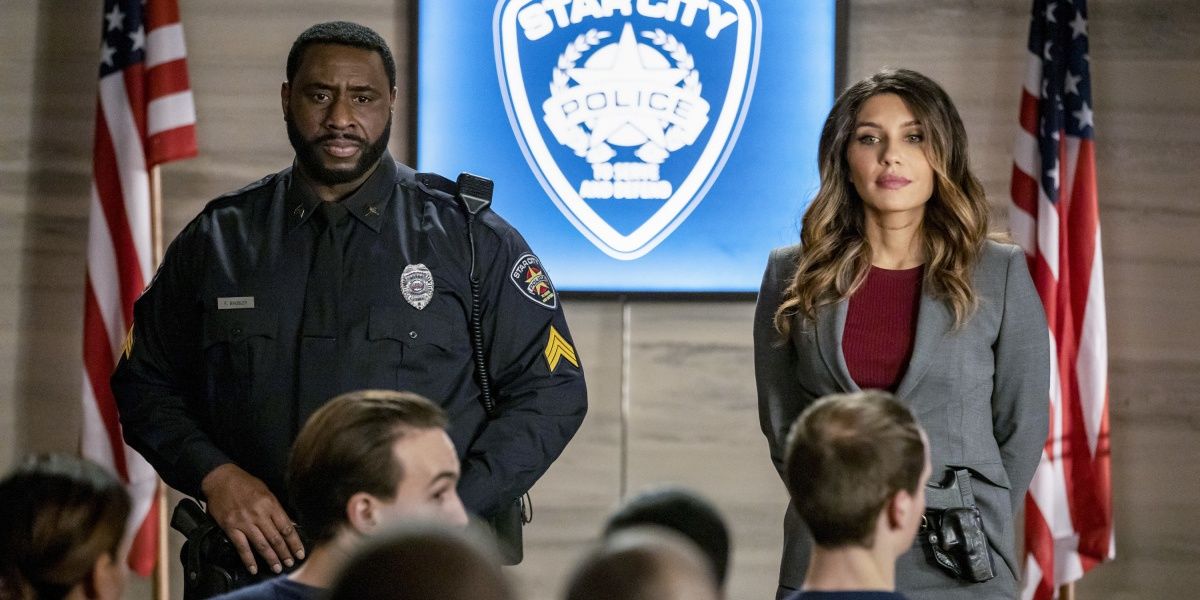 10 Behind The Scenes Facts About Arrow You Never Knew