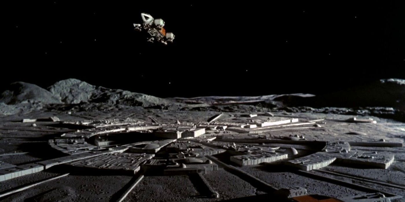 Space 1999: 5 Ways The Show Has Aged Well (& 5 Ways it Hasn't)