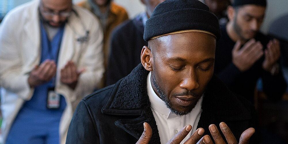 Ramy: 5 Things Fans Need Out Of Season 2 (& 5 They Don't)