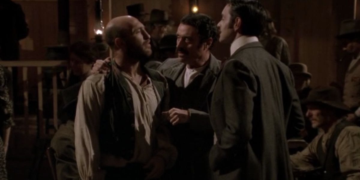 Deadwood: 10 Things From The Pilot You Forgot About