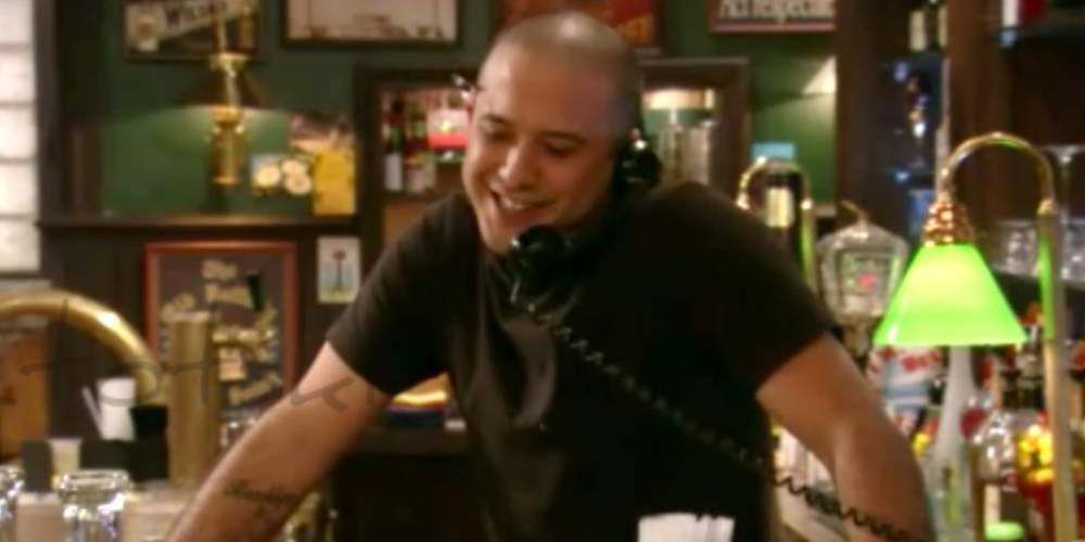 HIMYM: 10 Things You Didn't Know About Carl The Bartender