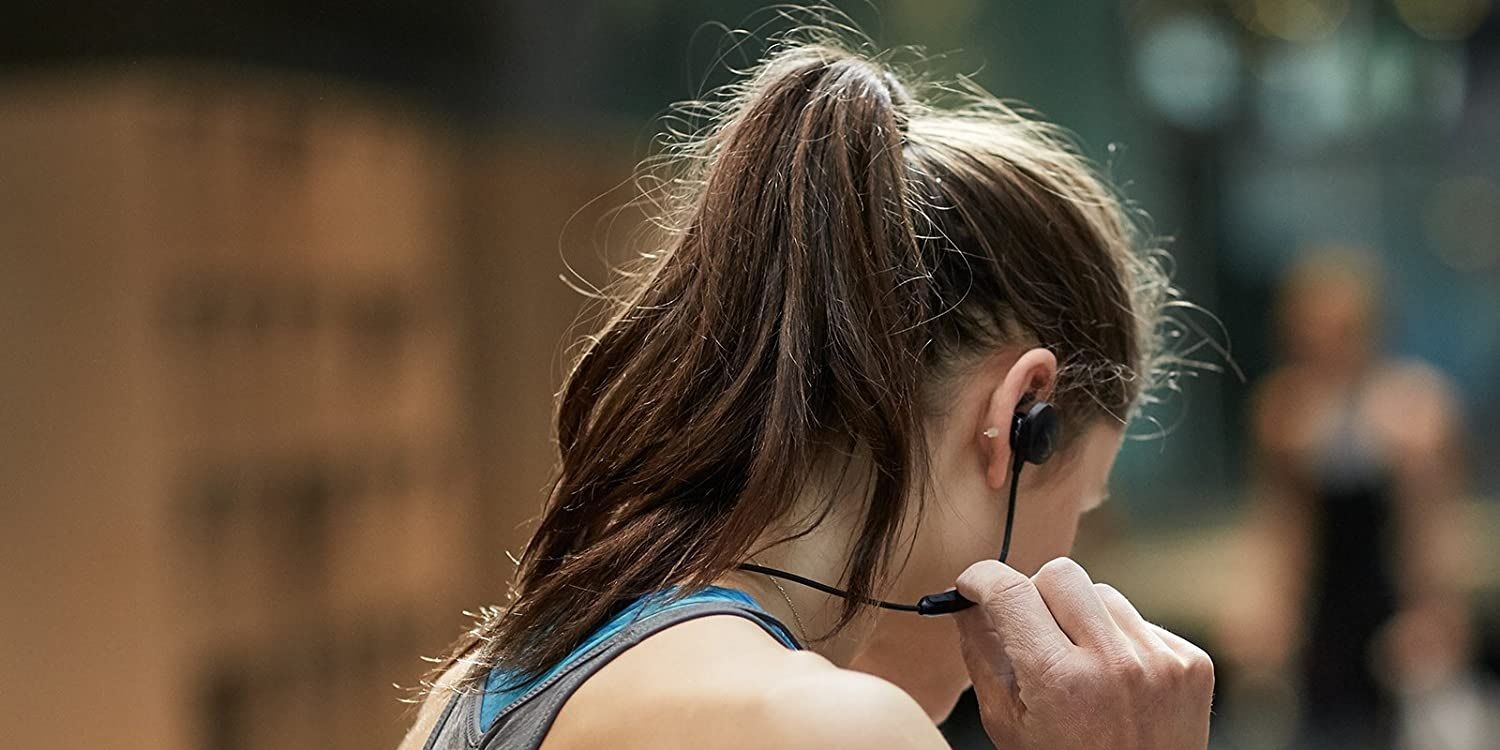 Best Headphones For Running & Outdoor Activity In 2020