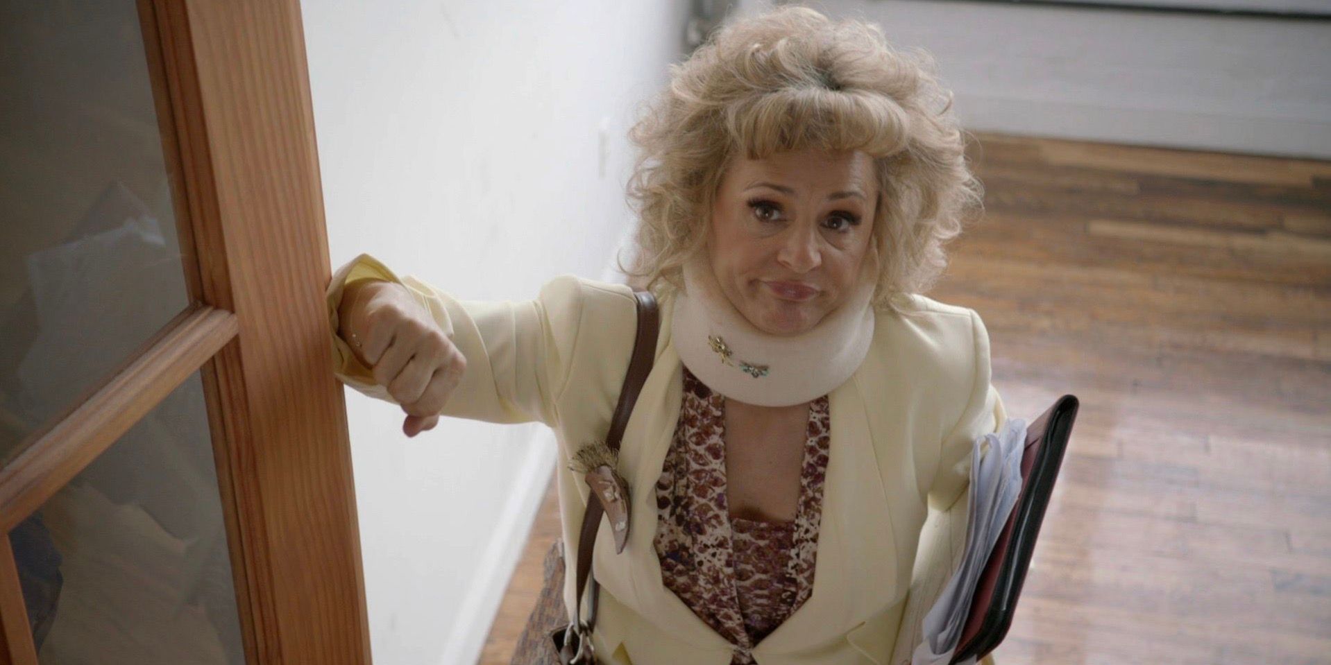 Broad City: The 10 Weirdest Bit Characters