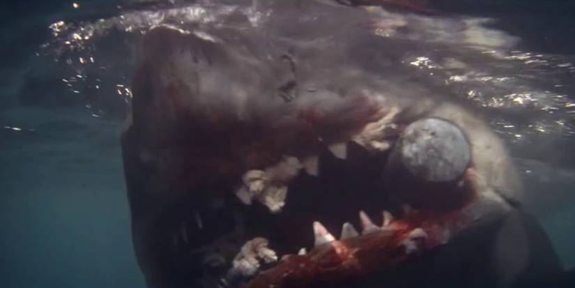 Is Jaws' Exploding Tank Ending Possible? The Answer Has Been Revealed