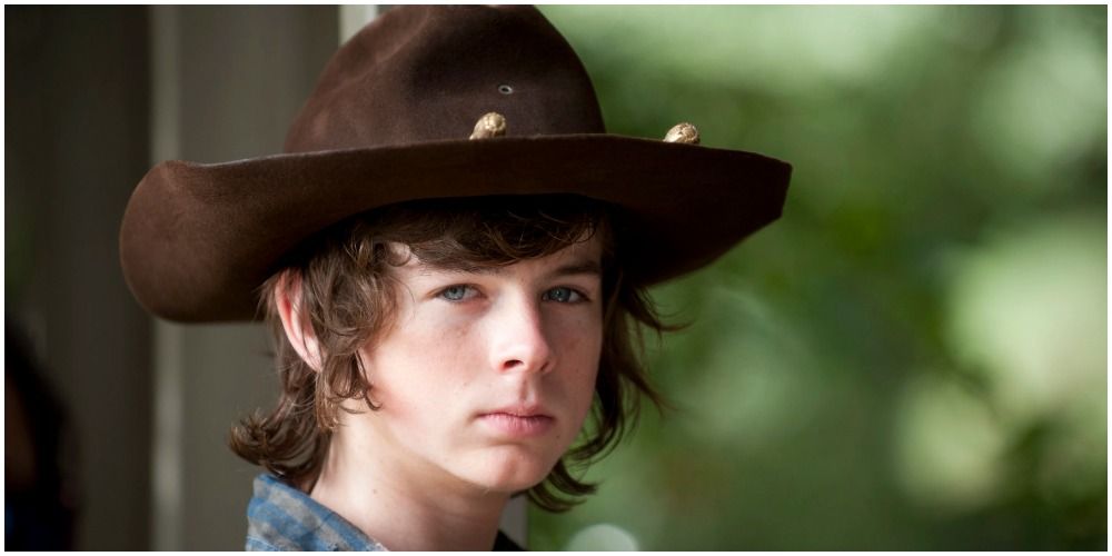 10 Scenes From The Walking Dead Comics That Were Too Intense For The Show