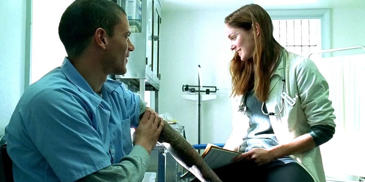Prison Break: 5 Times Michael Scofield Saved Sara (& 5 Times Sara Saved ...