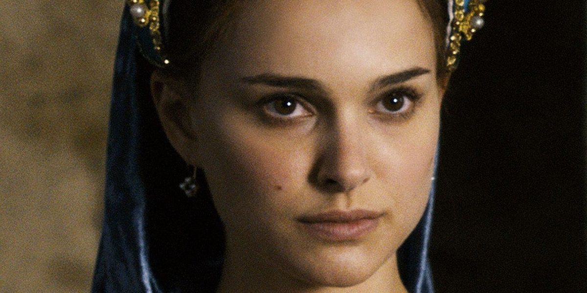 Top 10 Movies & TV Shows About Female Monarchs