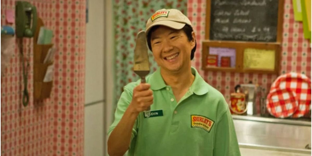 Which Community Character Should You Date, Based On Your Zodiac?