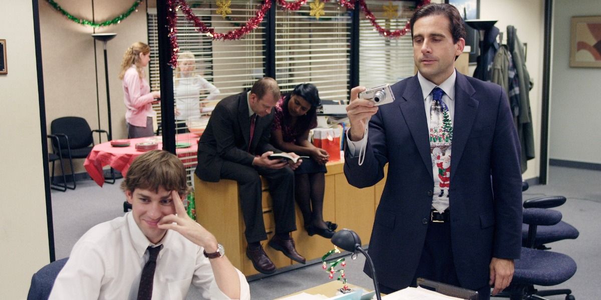 The Office: 10 Times Michael Scott's Childhood Had An Impact On What He Did