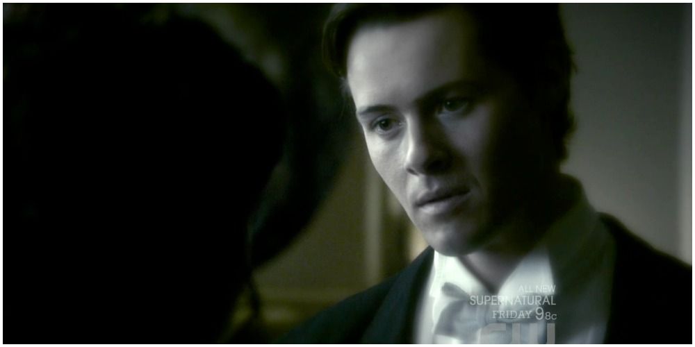 Vampire Diaries: 10 Characters Who Die In The Shows (But Not In The TV ...