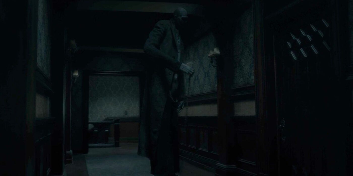 The Haunting Of Hill House: 10 Hidden Details You Missed About The Tall Man