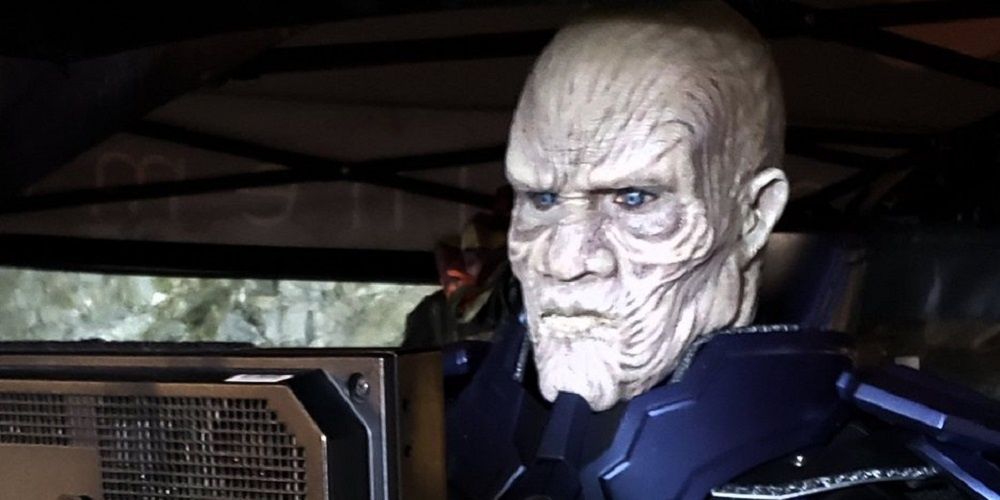 Arrowverse: 10 Questions About The Anti-Monitor's Powers, Answered