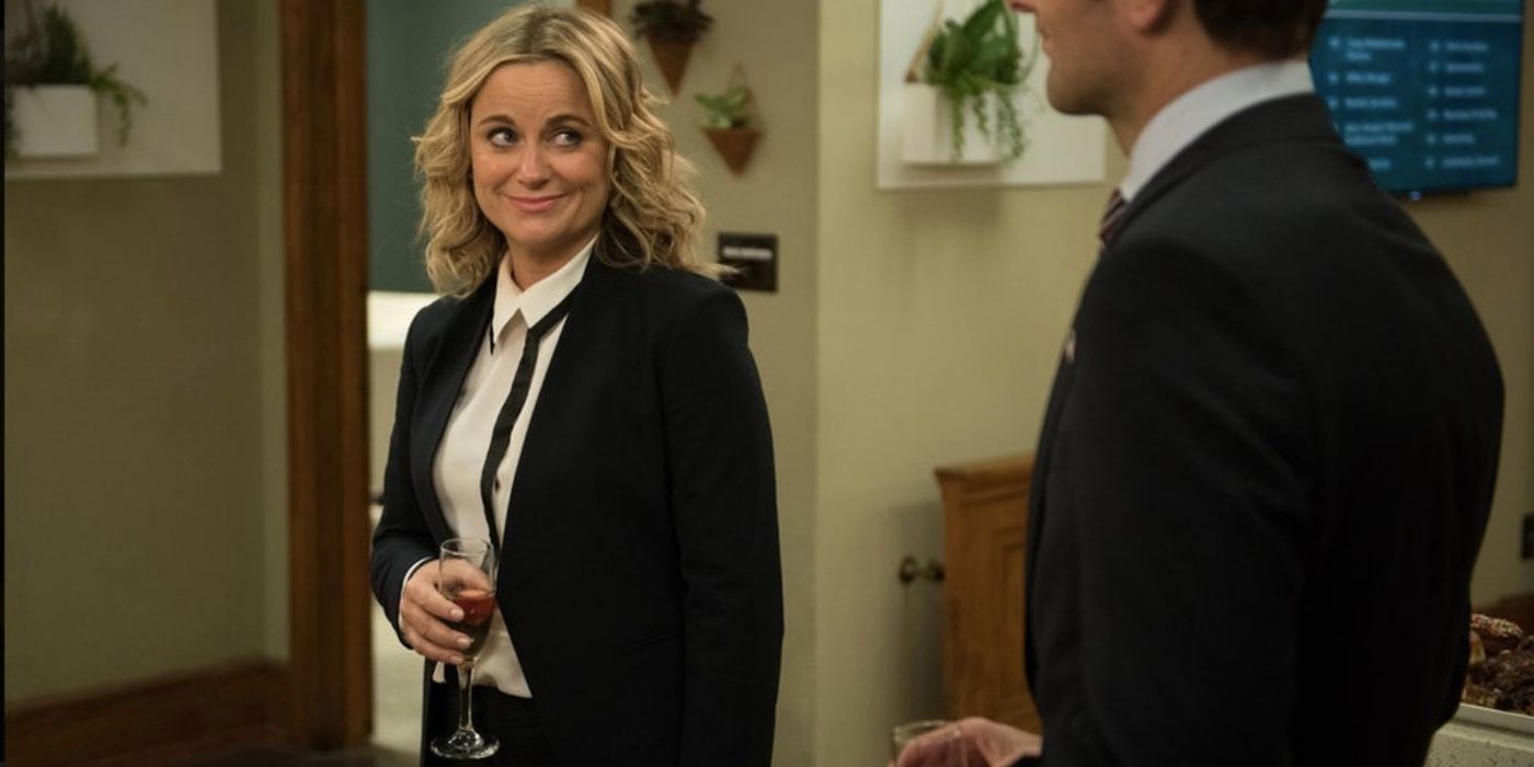 Parks And Rec: Leslie Knope’s 5 Best Outfits (& Her 5 Worst)