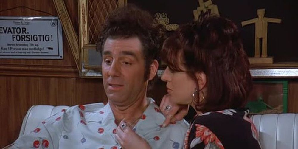Seinfeld: 10 Hilarious Things Fans Noticed In The Background