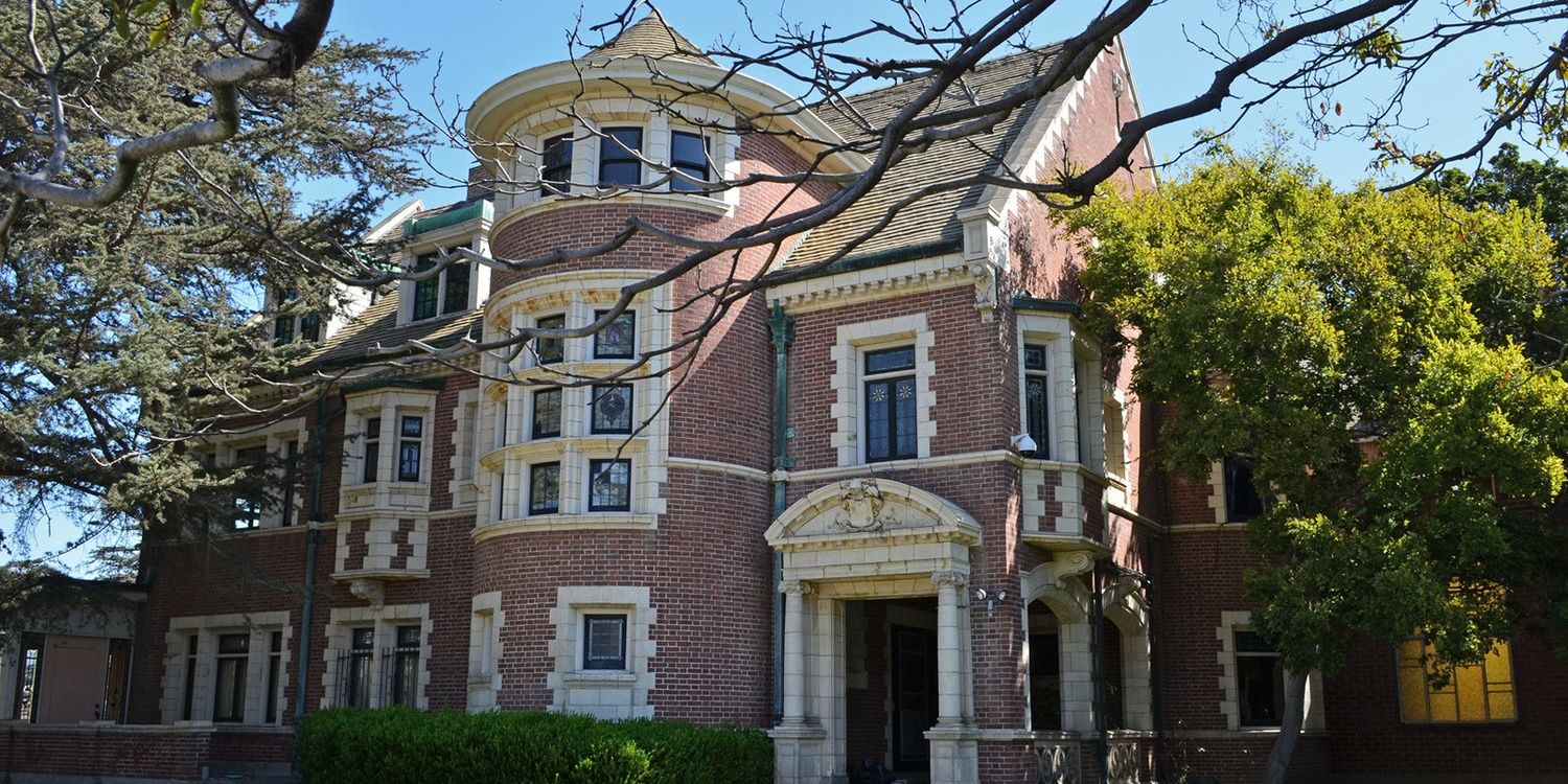 American Horror Story: 10 Things You Didn't Know About The Actual ...