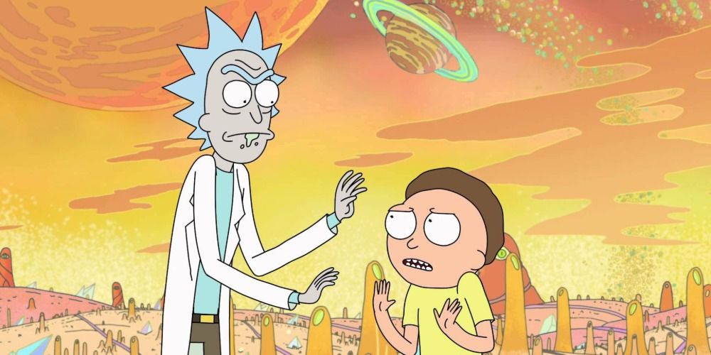 10 Hilarious TV Comedies Set In Space
