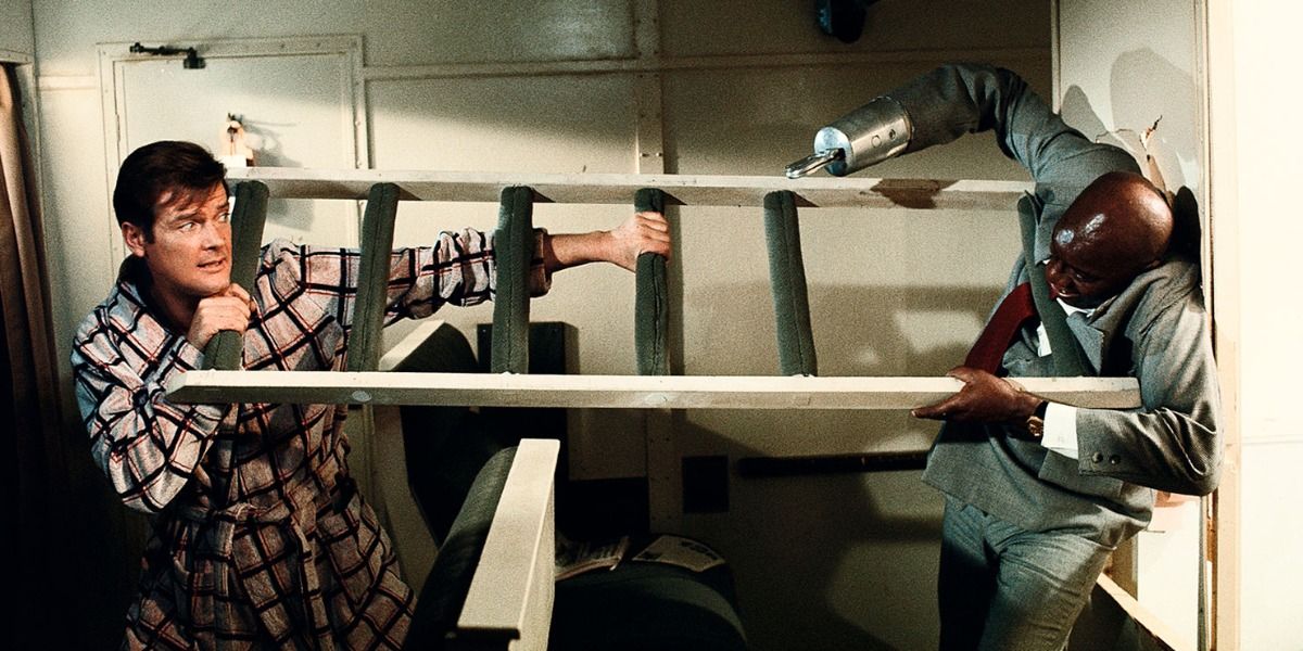 Live And Let Die: 10 Big Differences Between The Book & Movie