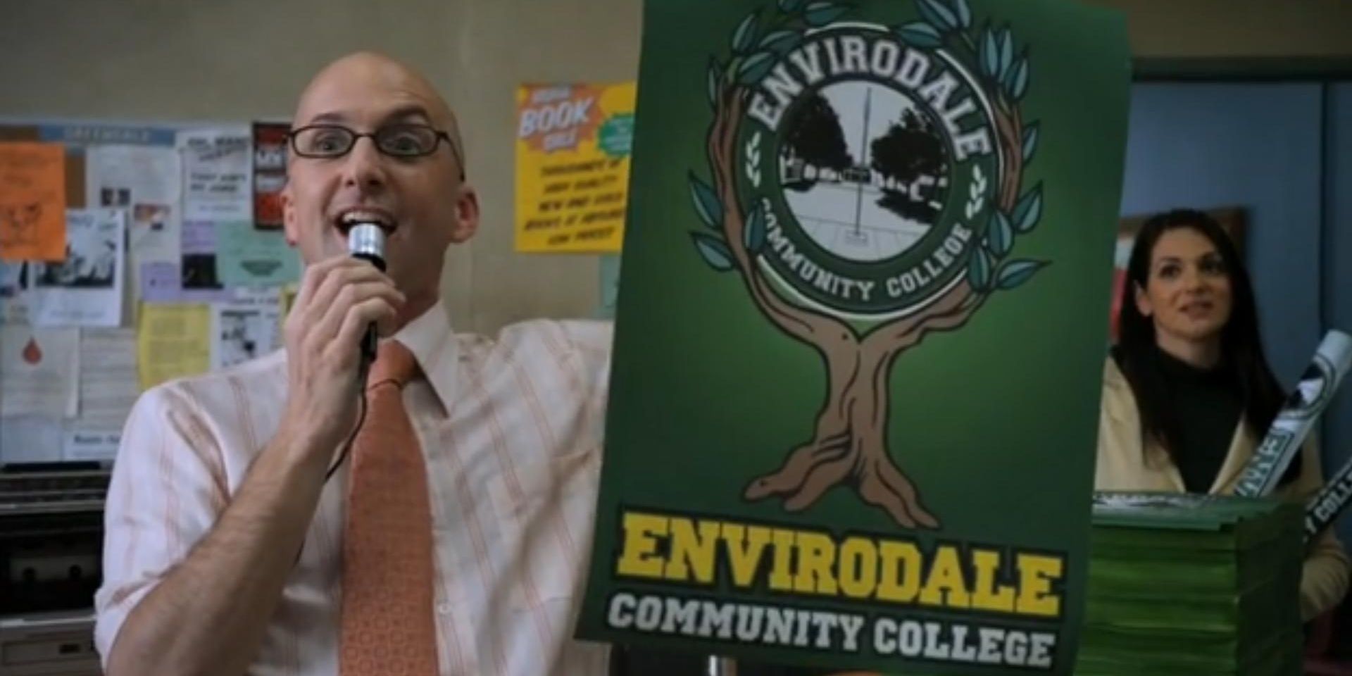Community: Dean Pelton's 10 Funniest Moments