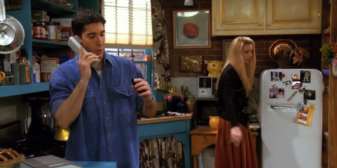 Friends: 10 Hilarious '90s Jokes No One Will Get Today