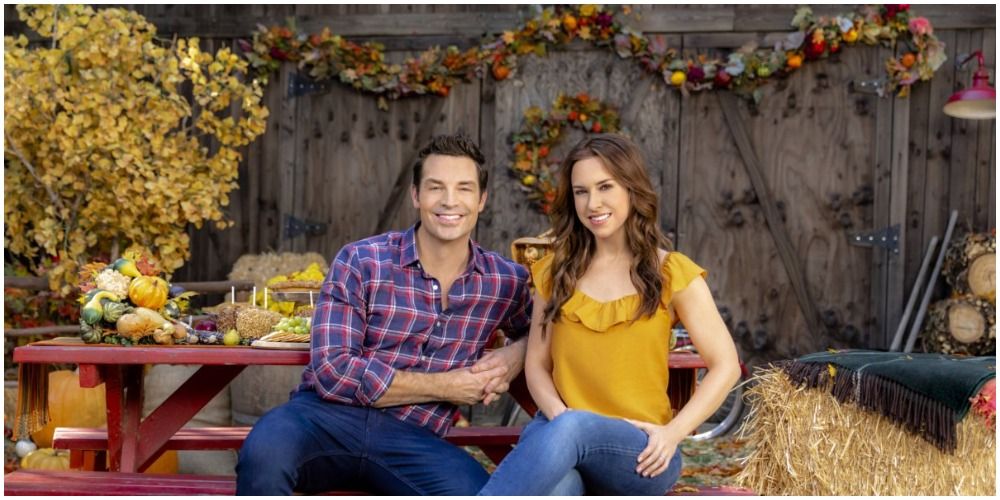 Hallmark Movies: 10 Things They All Have In Common