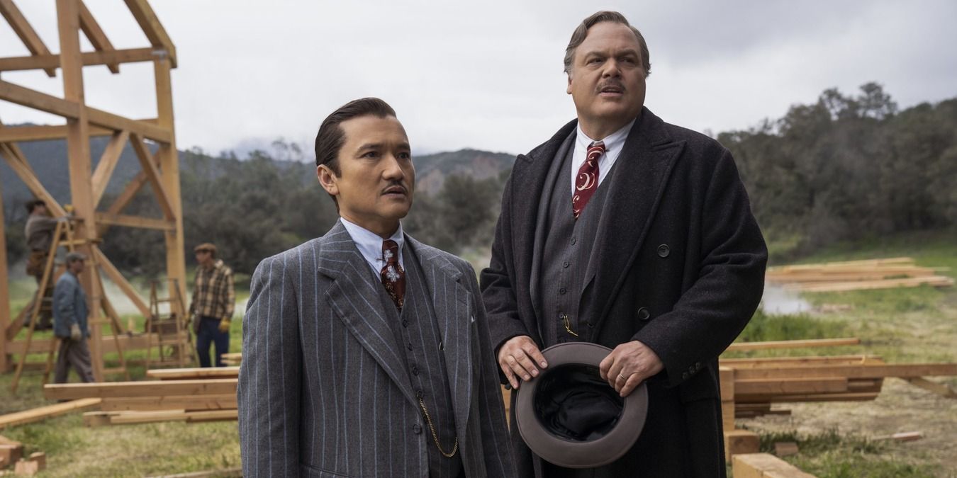 Ratched: The 10 Best '40s Outfits, Ranked