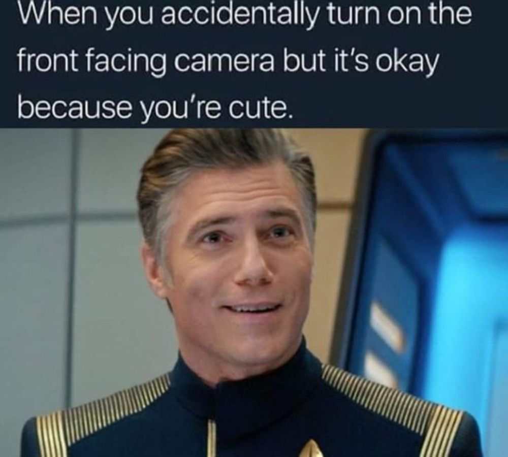 Star Trek: 10 Pike Memes That Only Fans Understand