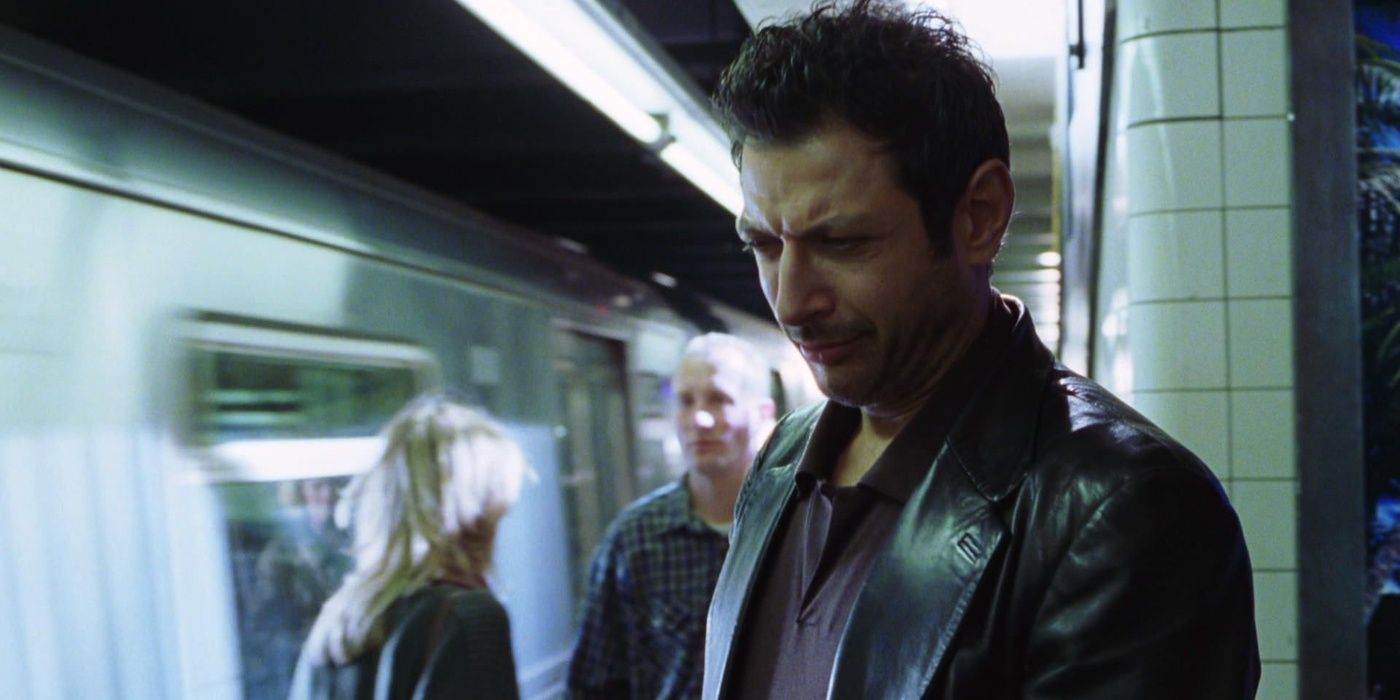 Jurassic Park: 5 Things Ian Malcolm Was Right About (& 5 He Wasn’t)