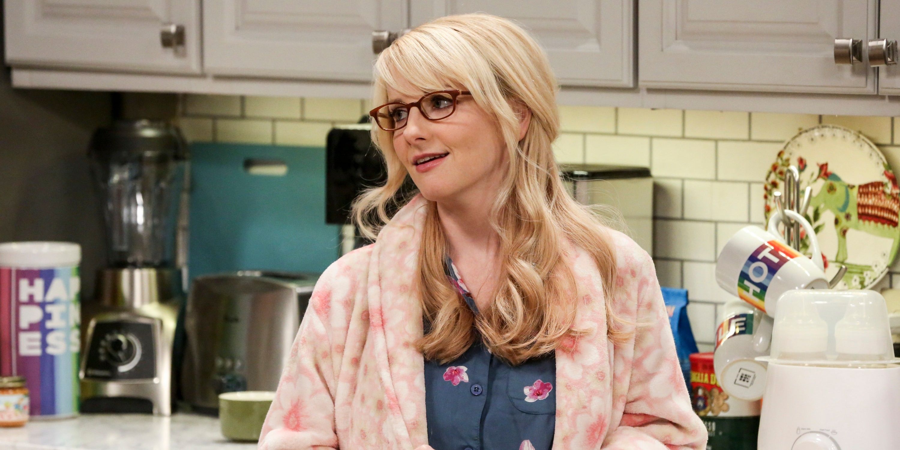 The Big Bang Theory: 10 Hidden Details About Bernadette Everyone Missed