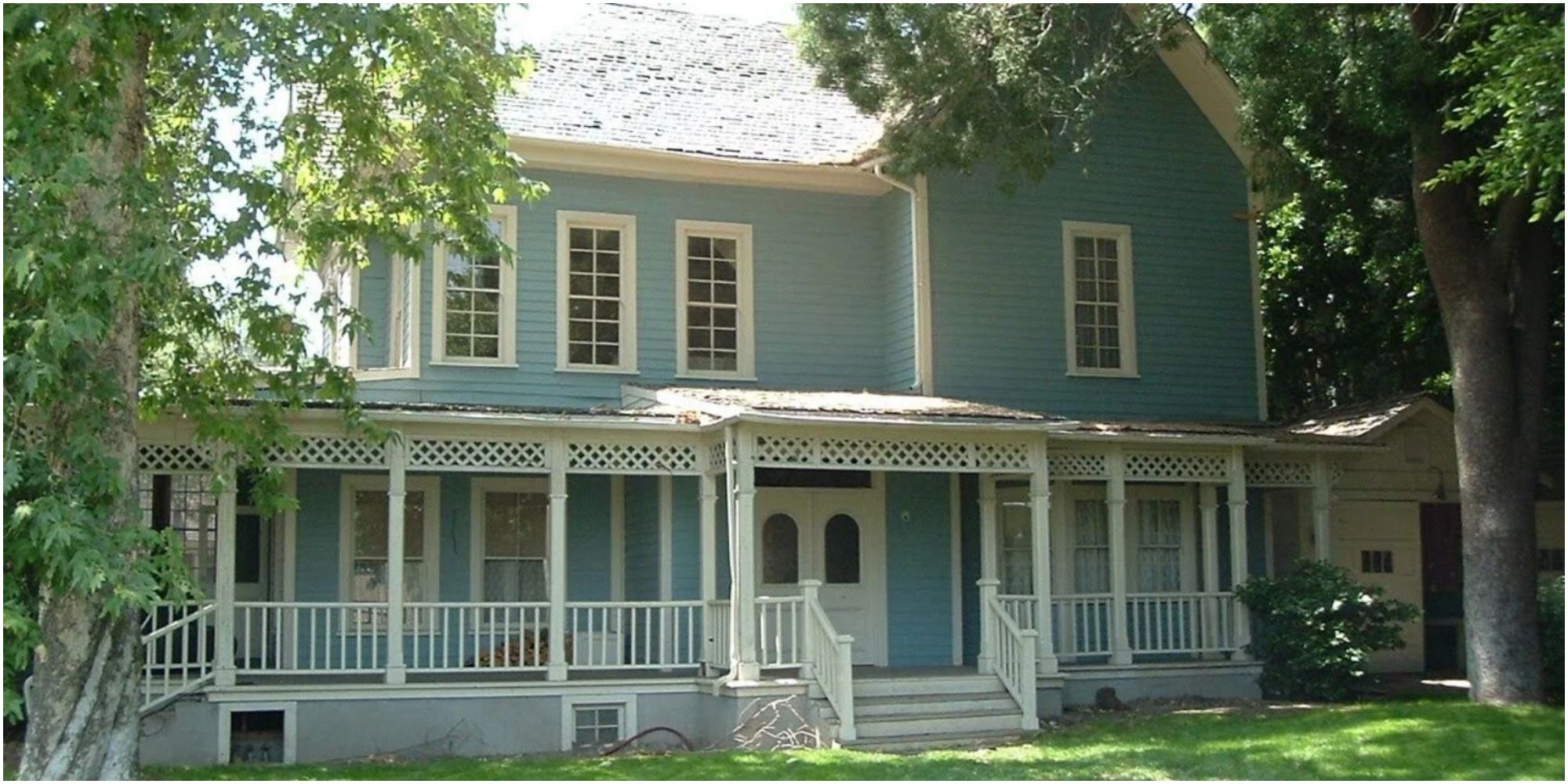 Gilmore Girls: 10 Behind The Scenes Tidbits That'll Make You Want To ...