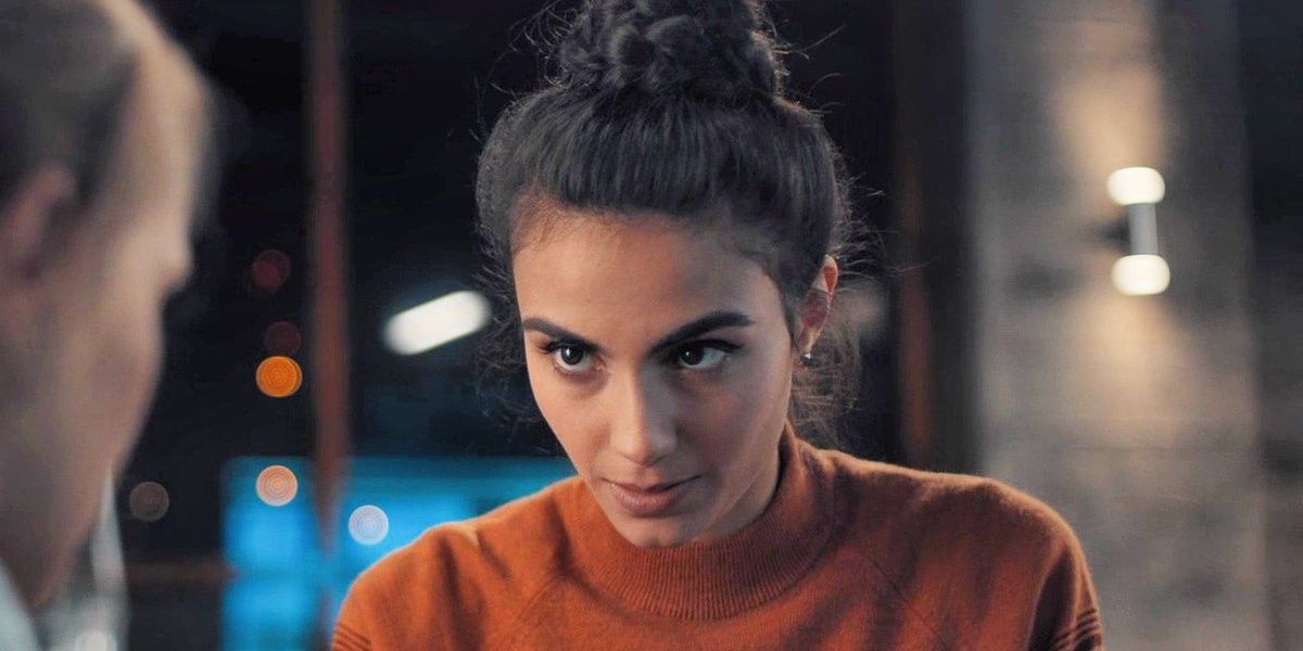 A Discovery Of Witches: 10 Characters Who Just Didn't Look Right In The ...