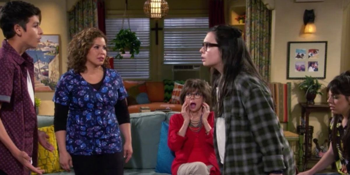 One Day At A Time: 10 Things That Make No Sense About Alex