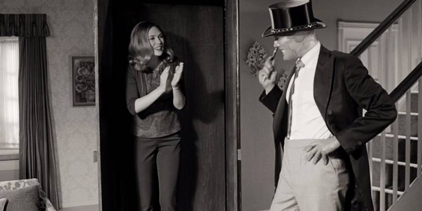 WandaVision: What Sitcoms Episodes 1 & 2 Are Inspired By