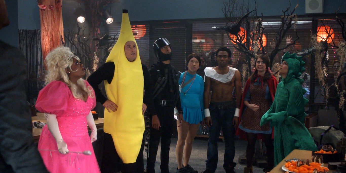 Community: 10 Best Season 2 Episodes, Ranked By IMDb