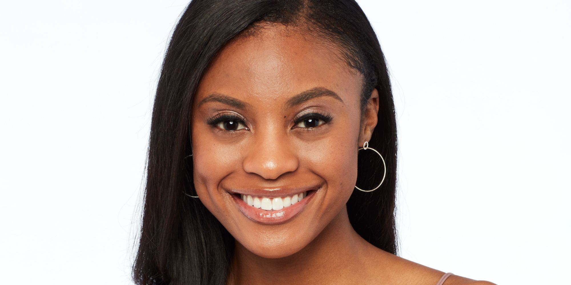 Bachelor: Kristin Hopkins Calls Out Fans Not Supporting Women Of Color