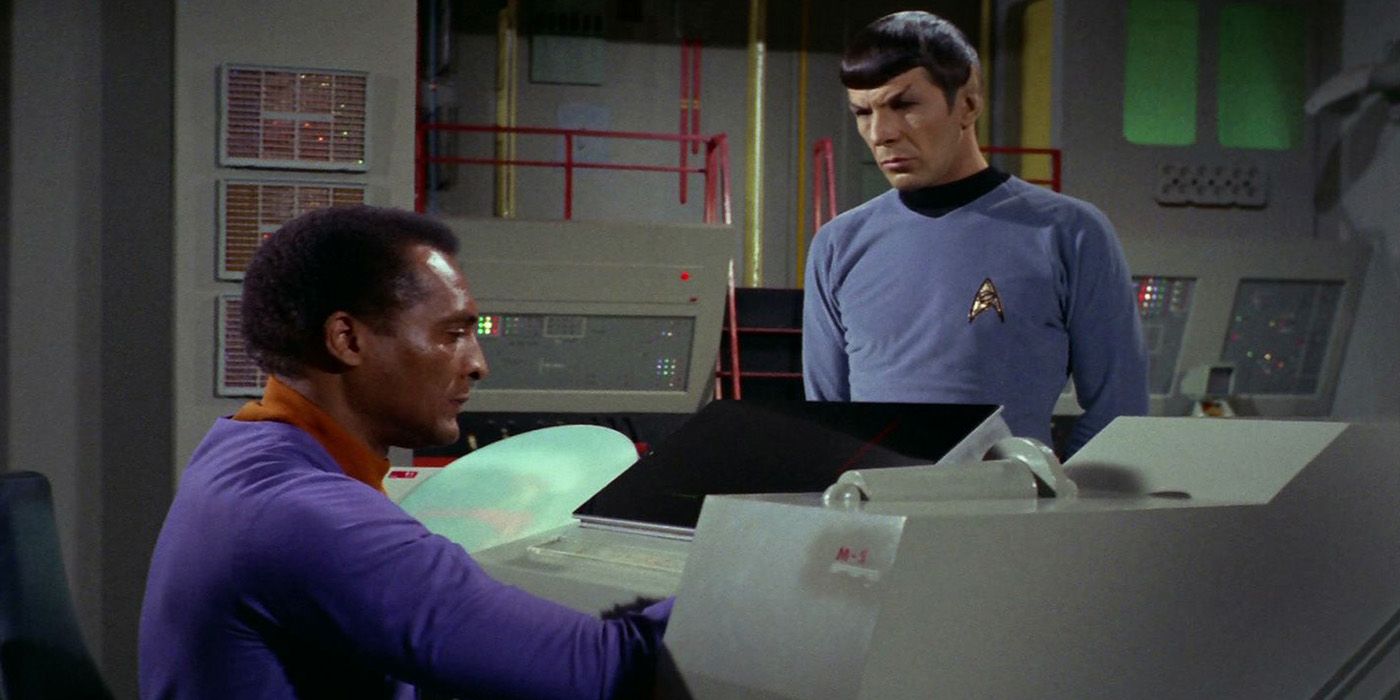 Star Trek: The 10 Most Dangerous A.I. The Original Enterprise Faced, Ranked