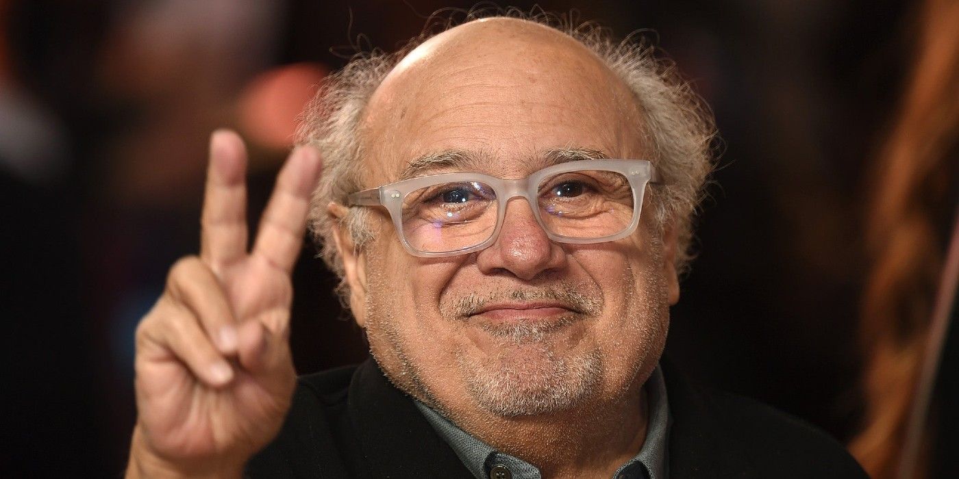 Minecraft Player Builds Shrine To Danny Devito On Server