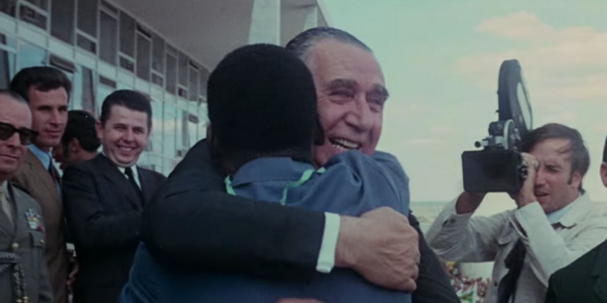 Pelé: The Biggest Things Netflix's Documentary Leaves Out