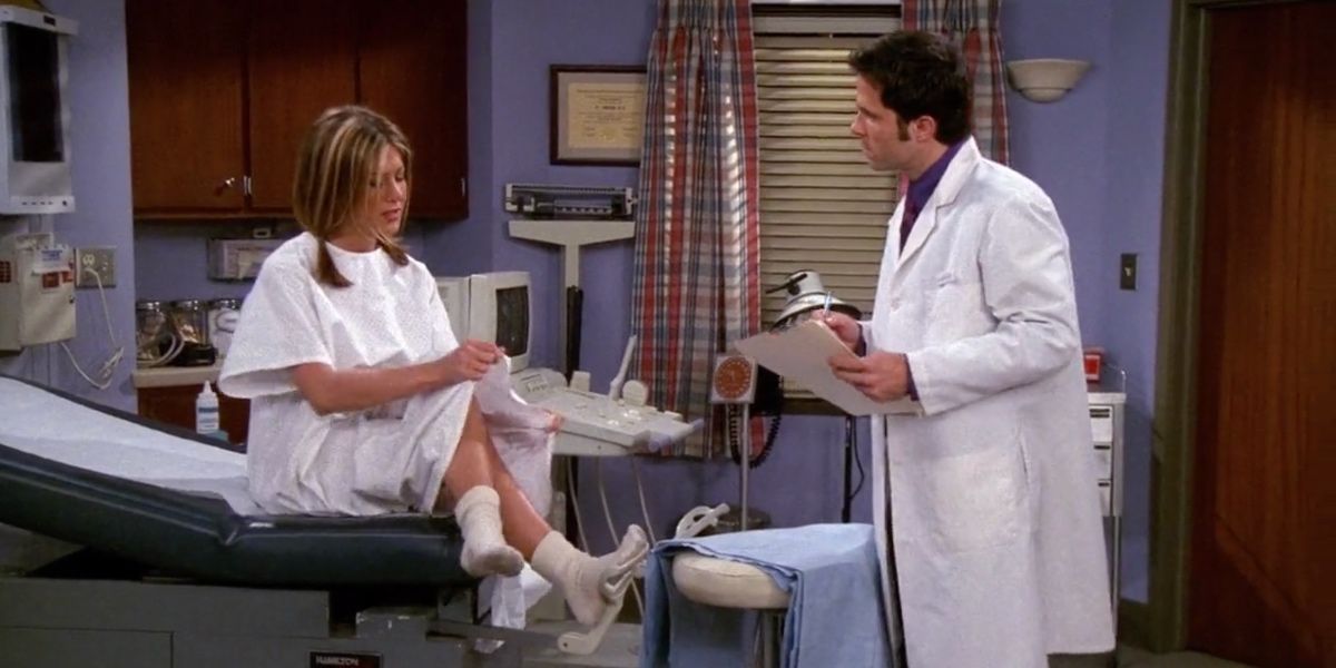 Friends: The 10 Worst Attempts At Flirting By The Female Characters, Ranked