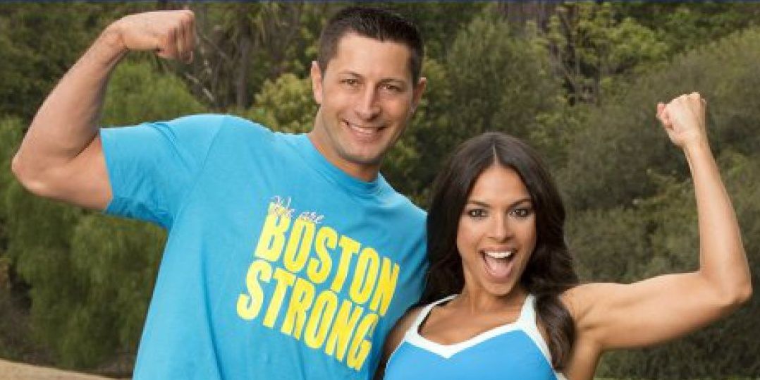 The Amazing Race: 10 Most Memorable Couples To Compete