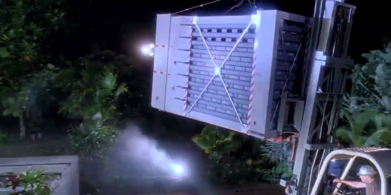 Jurassic Park: 5 Ways The Opening Scene Is Perfect (& 5 The Ending Is)