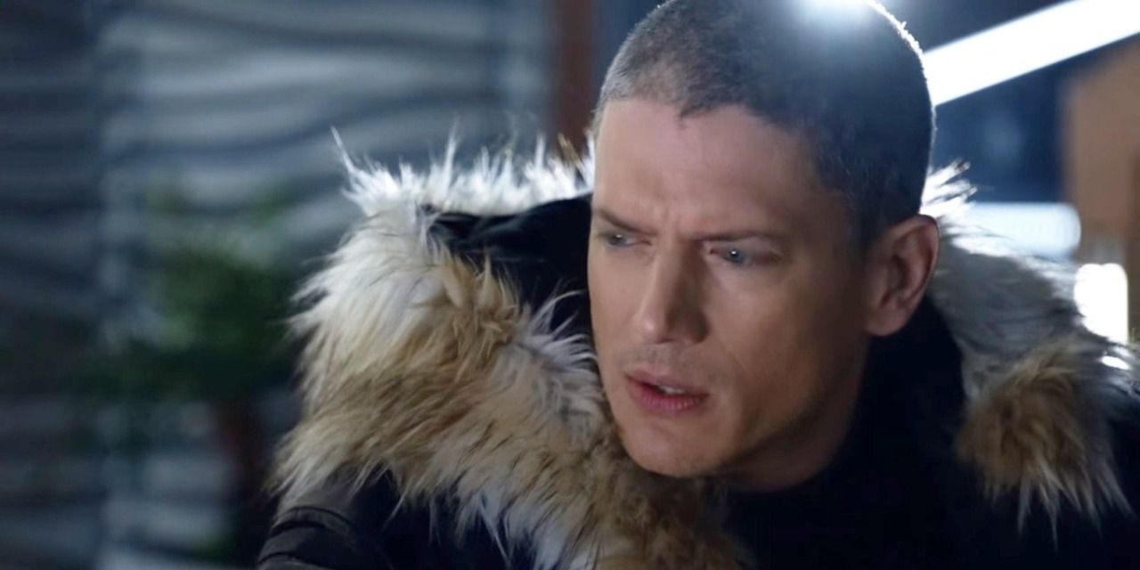 The Flash: The Characters' 10 Most Impractical Outfit Choices, Ranked