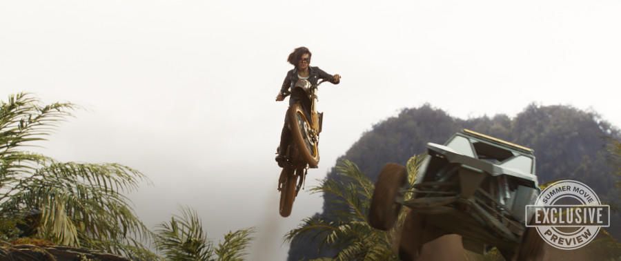 F9 Image Shows Michelle Rodriguez's Letty Motorcycle Stunt